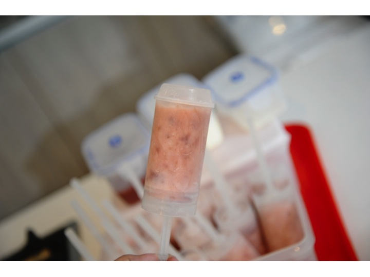 Mango-berry Yogurt Pops | Baron Method